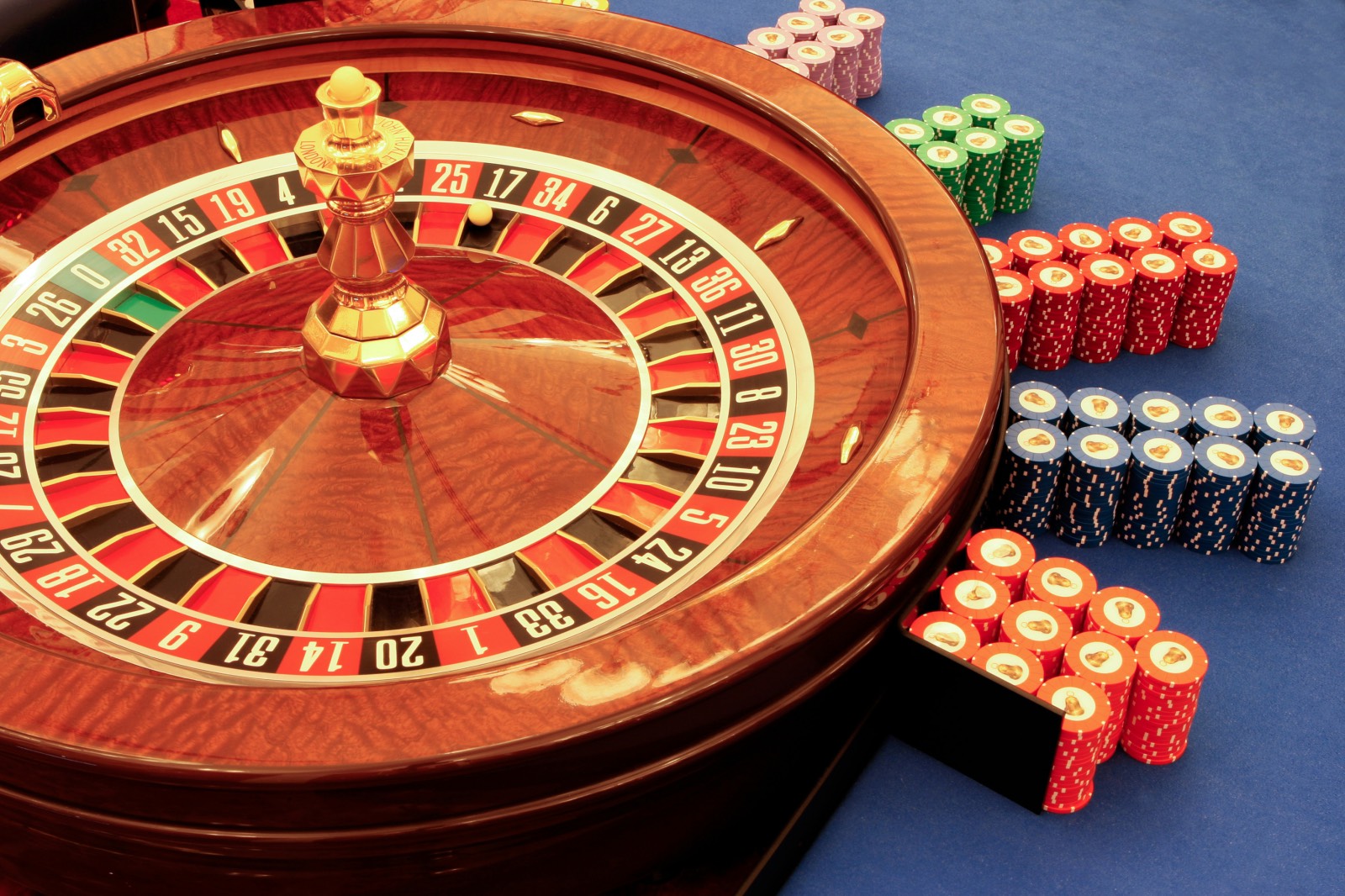 Roulette Variants Explained: Choose Your Best Bet!